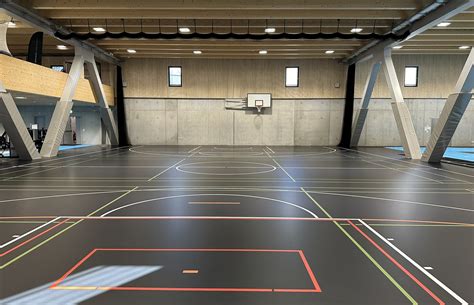 Neo1 Mein Radio Spieler Und Geschäftsstelle Alle Sind Glücklich Mit Dem Neuen Campus Der