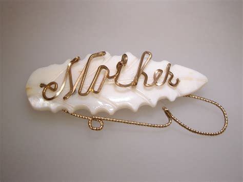 Lovely Antique 1930s Era Carved Mop Gold Wire Mothe… Gem