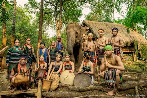 ដែនជម្រកសត្វព្រៃលំផាត់ ក៏ជាទីជម្រករបស់ជនជាតិដើមភាគតិចចំនួន៦ សុីសុីថាមស៍