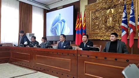 УИХ ын гишүүн Б Пүрэвдоржийн санаачилсан АМНАТ ын тухай хуулинд нэмэлт өөрчлөлт оруулах тухай