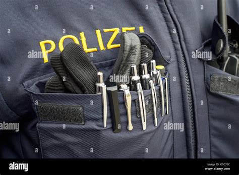 Polizei uniform hi-res stock photography and images - Alamy