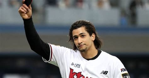 프로야구 Kt 통합 우승 주역 쿠에바스 재영입