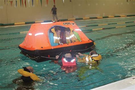 Learn Your Life Raft Cruising Compass