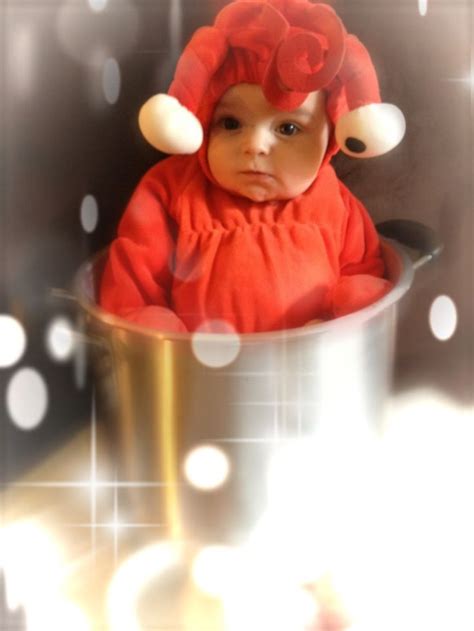 Peyton Found His Halloween Costume Halloween Costumes Peyton Decor