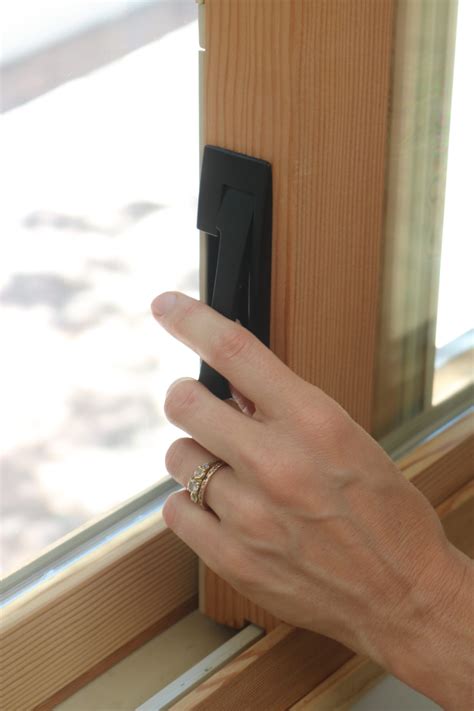 Tour This Breathtaking Minimal Home Proving That Windows And Doors Can Truly Make The Space