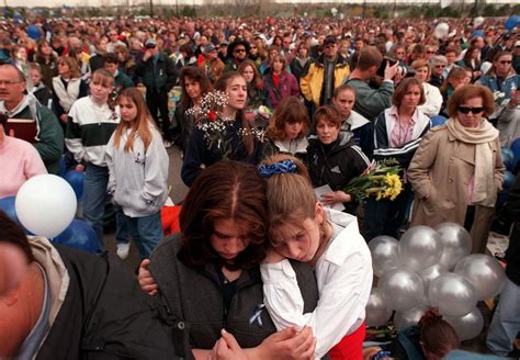 Columbine High School Shooting Victims Mourned By 70 000