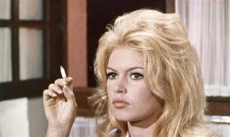 Brigitte Bardot Hot Bikini Images Looking Very Sexy In Hair Bangs
