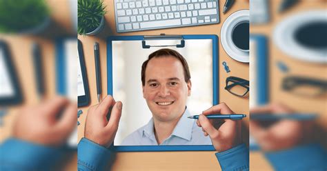 How Oracle Transforms Its Operation Into A Cloud Business Gerald