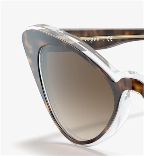 Envmap Generated With Cubecamera Looks Magnified Questions Threejs Forum