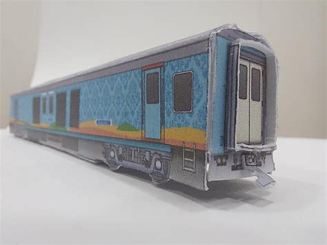 Paper Model Of Wdm4 Wdg4 Humsufar Express Coaches R Trains