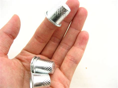 Cheap Uk Stock Thimble Sewing Quilting Metal Thimble Diy Craft Finger