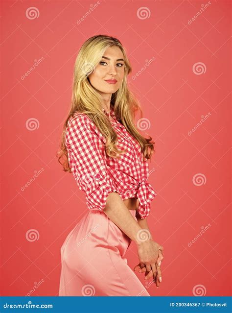 She Is Really Cute Blonde Wear Vintage Clothes Retro Woman With
