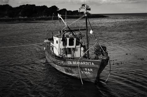 배경 화면 물 검정색과 흰색 보트 흑백 사진 사진술 선박 단색화 하늘 Water Transportation 바다 주유 배 대양 채널 낚시 트롤