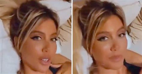 Controversial WAG Wanda Nara Suffers Embarrassing Nip Slip On Instagram Live Does Not Notice