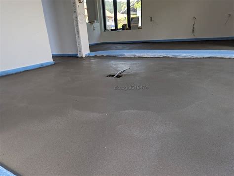 Машинна циментова замазка Строителни услуги София Полагане на машинна циментова замаз