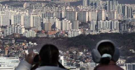 미분양 급증에 정부 적극적 규제 해제까지‘위기는 기회 맞나