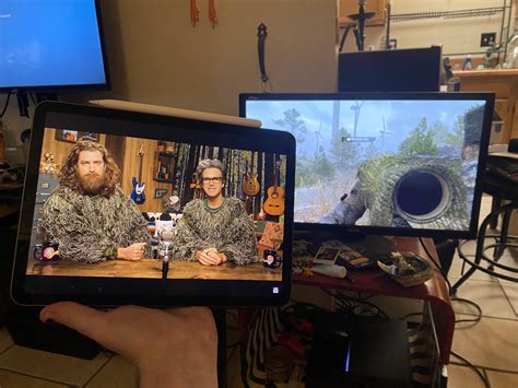 I Was Playing Some Mw2 Then Wanted To Take A Break To Watch The New Gmm When I Noticed Some