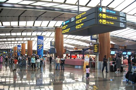 싱가포르의 창이 공항 싱가포르 국제공항의 볼거리 Go Guides