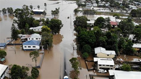 David Oneeglio Tweed Man Fined For Fake Floods Fundraising Through Aussie Helper Aussie