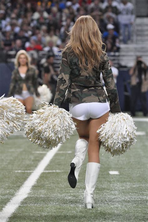 22 Best Los Angeles Rams Cheerleader Images On Pinterest Nfl Rams St Louis Rams And American