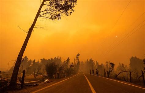 Sube A 22 El Número De Muertos Por Los Incendios En El Centro Sur De