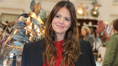 Isabelle Junot Cuenta Cómo Está Viviendo La Maternidad Y A Quién Se Parece Su Hija Philippa