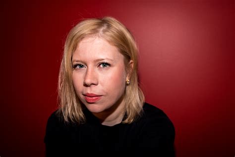 Monique Hofmanns Instagram Twitter And Facebook On Idcrawl