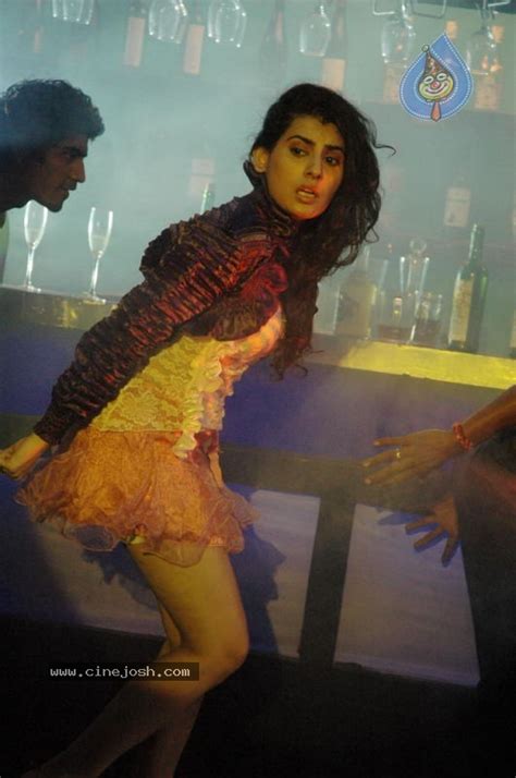 Archana Hot Stills Photo 33 Of 59 Archana Hot Stills Photo 33 Of 59