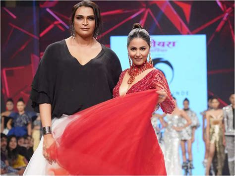 Hina Khan Turns Showstopper For Saisha Shinde Times Of India