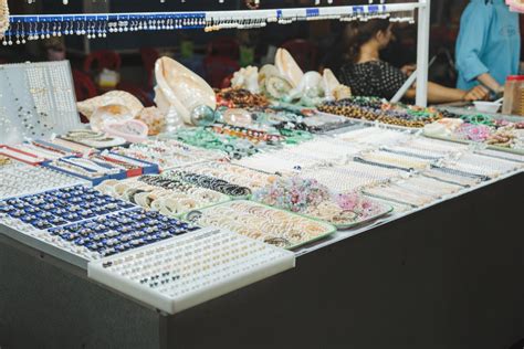 베트남 푸꾸옥 여행 필수 코스 푸꾸옥 그랜드월드 야시장 And 즈엉동 야시장