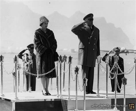 در سفر ملکه الیزابت به تهران چه گذشت؟ مؤسسه مطالعات و پژوهش‌های سیاسی