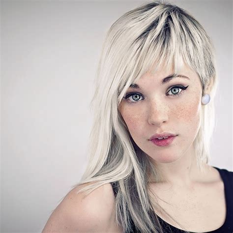 X Resolution Devon Jade Blonde Eyes X Resolution Wallpaper Wallpapers Den