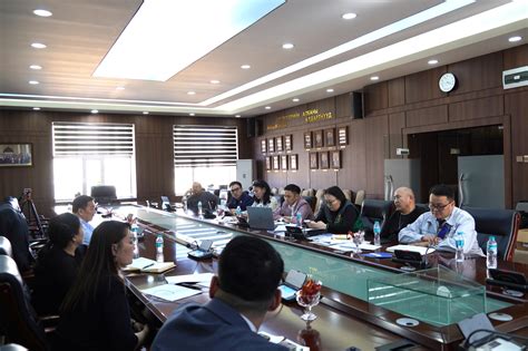 Э Монголын эрчим хүч геологи уул уурхайн ҮЭ ийн холбоо Facebook