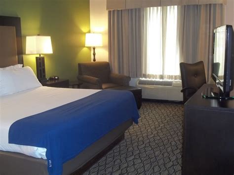 Discount Coupon For Holiday Inn Express And Suites In Winchester
