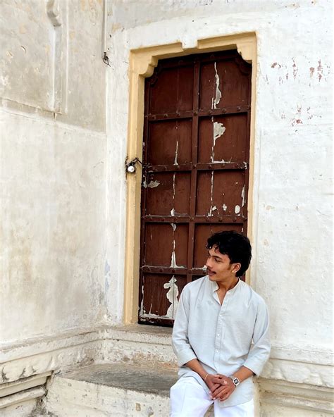 नवदीप Navdeepsinghbhati093 • Instagram Photos And Videos