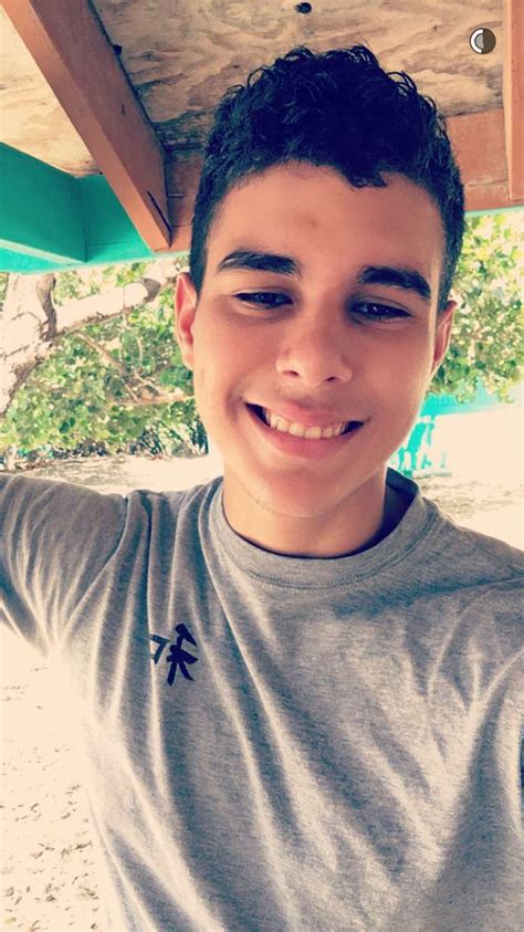 Pin By Isabella Colmenares On Cnco Celebrities Cute Guys Latin Music