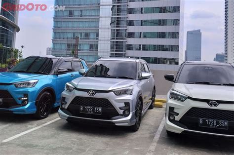 Baca Dulu Sebelum Survei Ke Dealer Ini Daftar Harga Lengkap Small Suv Di Indonesia Gridoto
