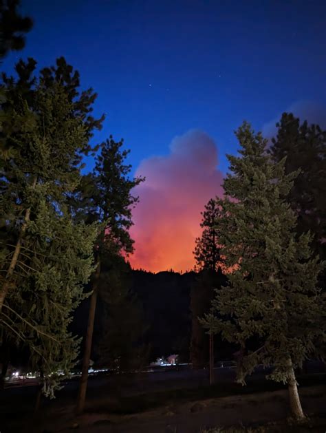Wildfire Approaches Quinns Hot Springs Evacuated R Montana