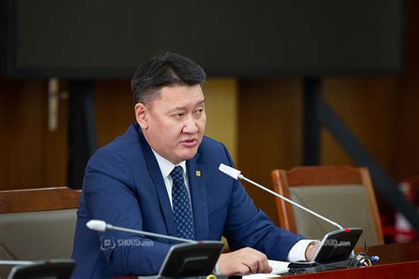 Б Жавхлан Төрийн албан хаагчийн цалинг ирэх онд 6 хувиар нэмнэ