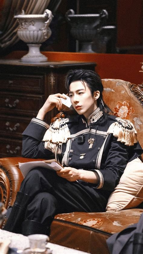 Pin By Jenifer Sanchez Pineda On Liu Yuning Handsome Actors Actors Pretty Prom Dresses