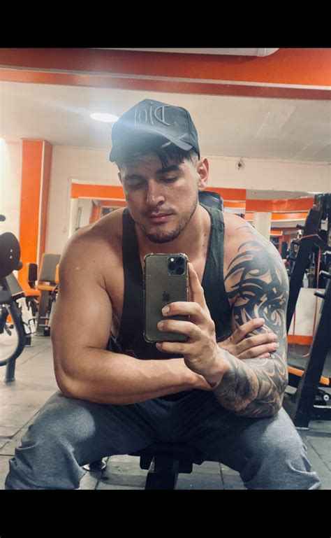 Teilorcreed Nude On Cam Live Sex Chat On Fapchat