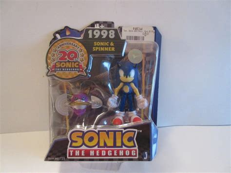 New Sonic The Hedgehog 20th Anniversary Sonic And Spinner Action Figures