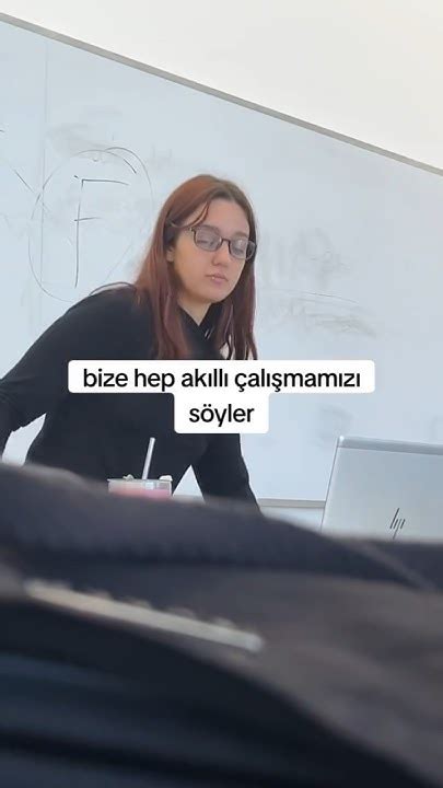 Yazilim ÖĞrencİlerİne ÜstÜn Destek Programlama Program Frontend
