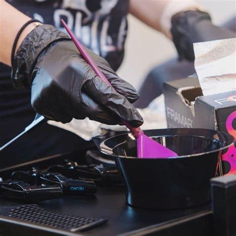 Вітуся мамуся Тема грудного вигодовування розділяє суспільство на дві частини ♨️ тут