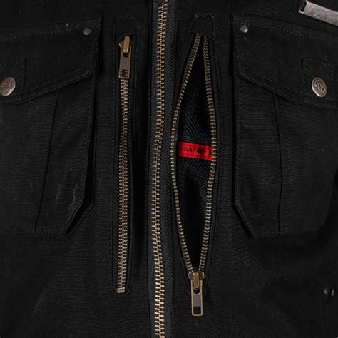 Glenn Rusty Stitches