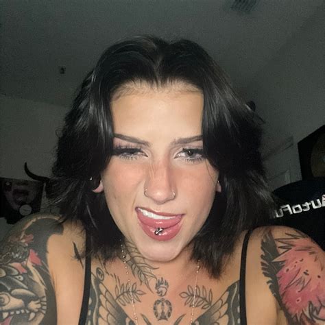 Lo Hoffman Content Creator Tiktok Linkedin