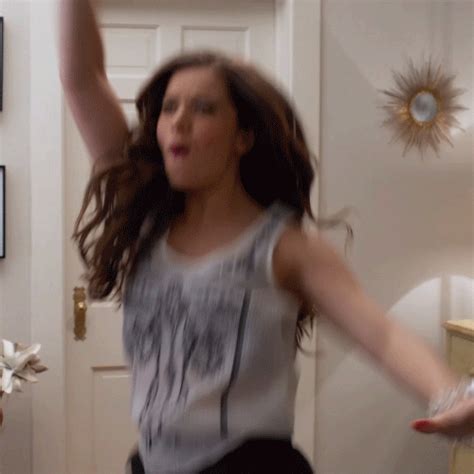 Happy Hailee Steinfeld  By Pitch Perfect Find And Share On Giphy