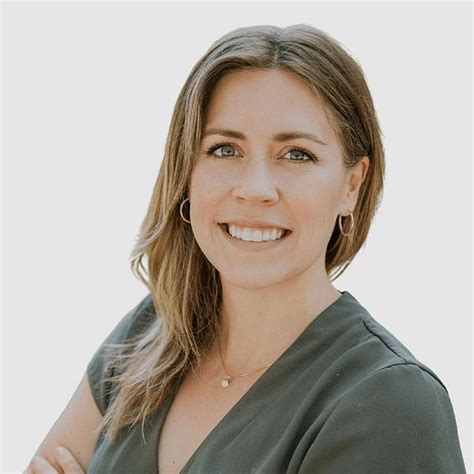 Michelle Volzs Investing Profile Andreessen Horowitz Partner Signal