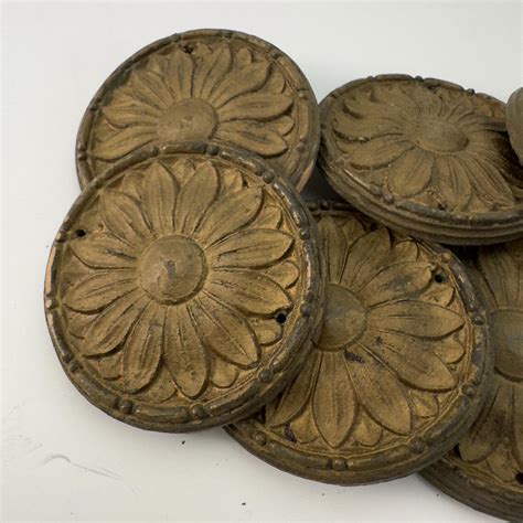 Vintage Carved Wood Floral Rosette Discs Set Of 8 Antique Decorative