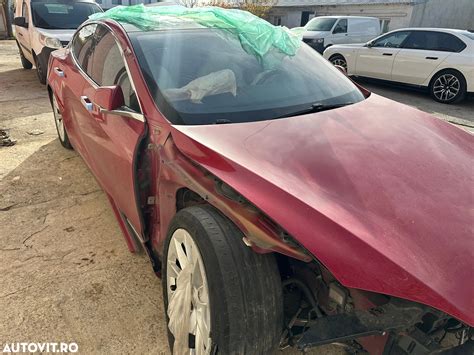 Utilizat Tesla Model S 2019 12 900 Eur 186 000 Km Autovitro